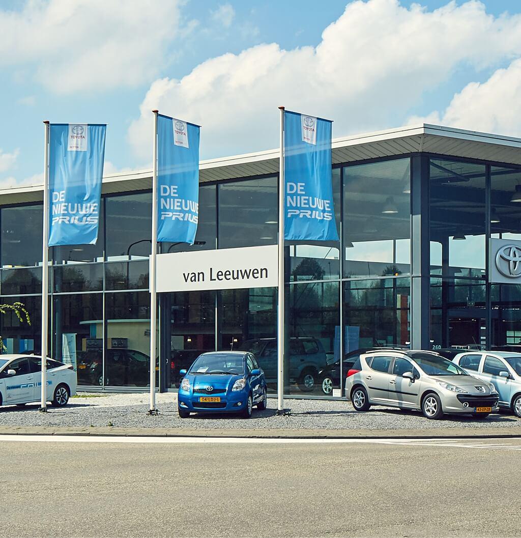 Van Leeuwen Autocenter - Over ons
